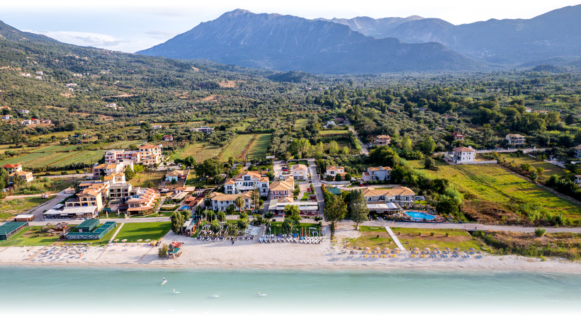 Wildwind Sailing Holidays | Beach based dinghy and catamaran sailing in ...